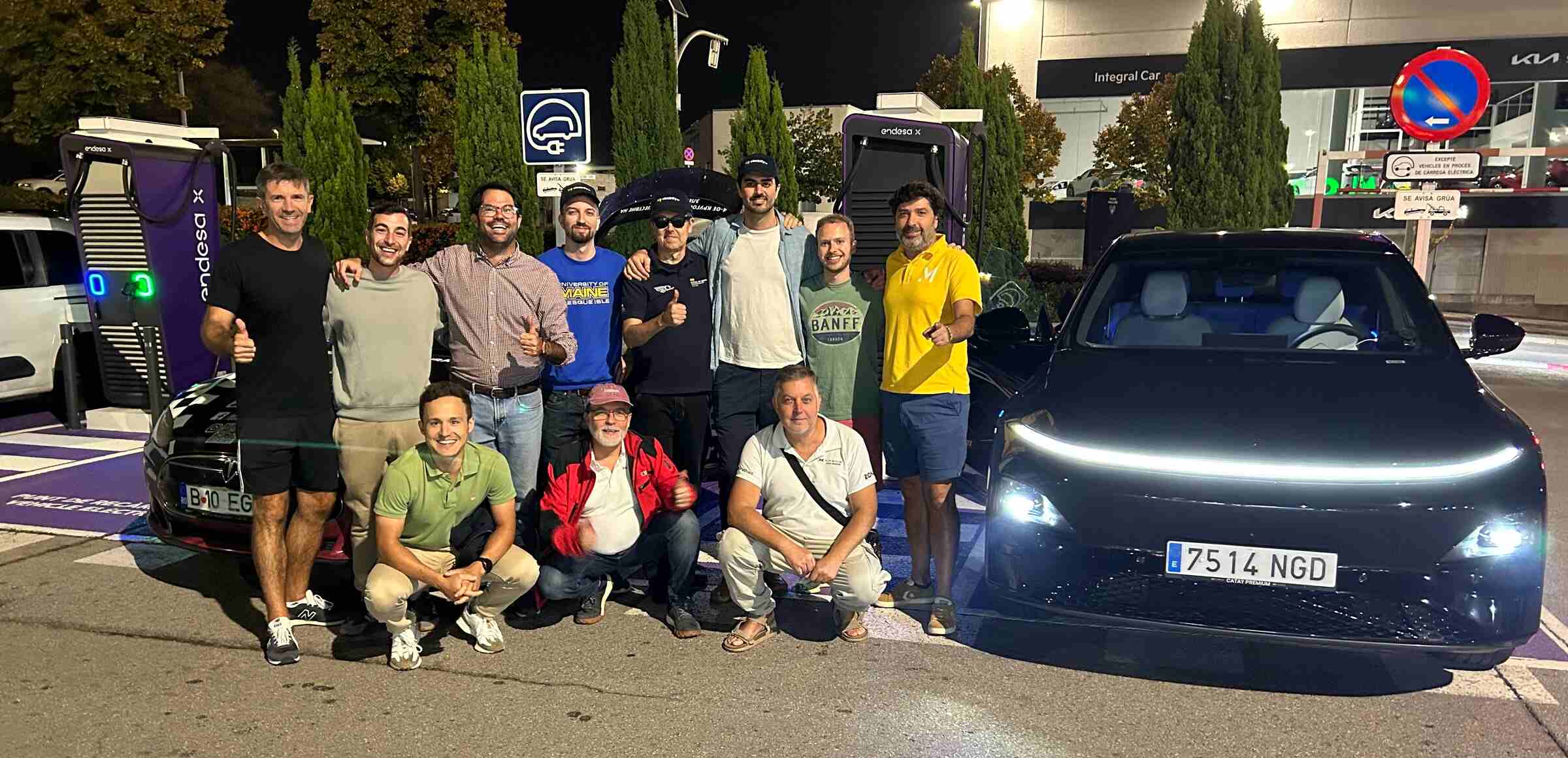 #eCarrusel2025: 6 coches eléctricos y 2.000 km en menos de 24 horas ...